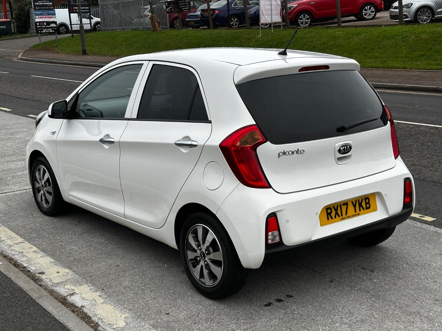 SOLD - Used KIA PICANTO 2017 White in Paignton, Devon | Paignton Motor ...